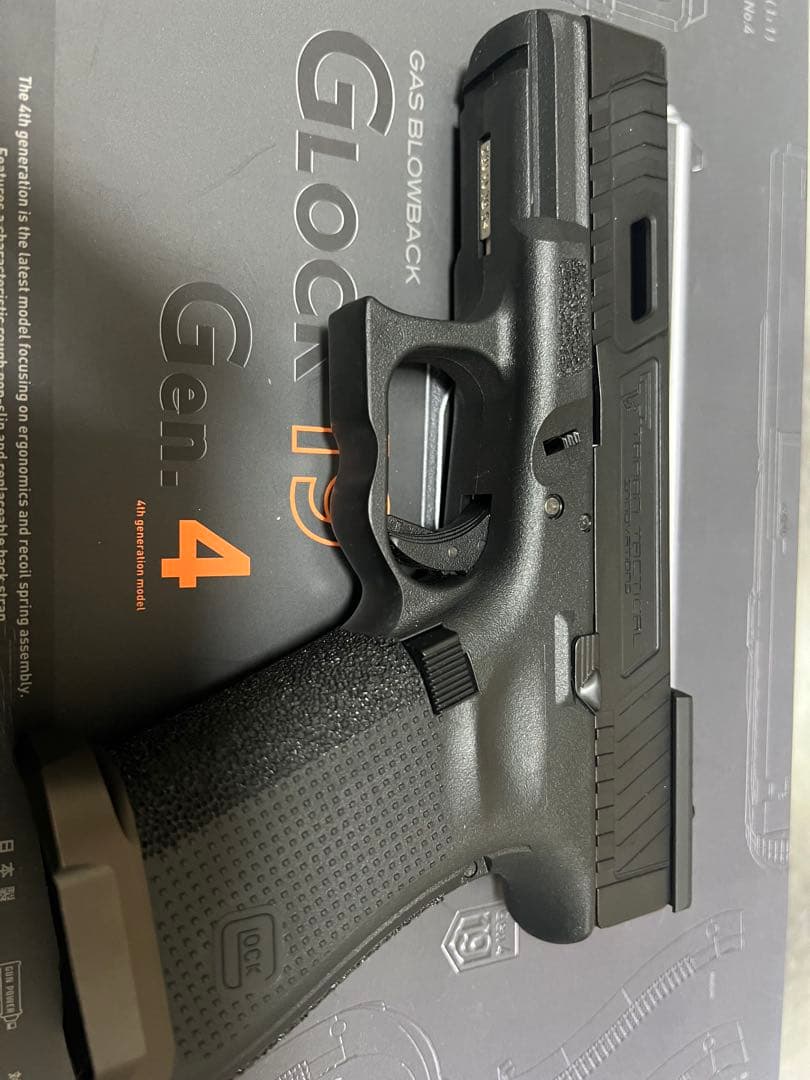 東京マルイGLOCK19Gen.4 momopapa製純正スライドカスタム