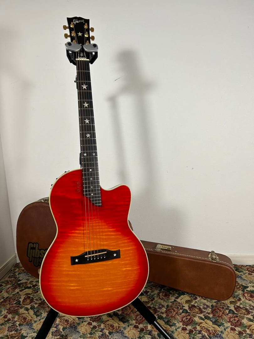 ギター Gibson Chet Atkins SST Maple Top