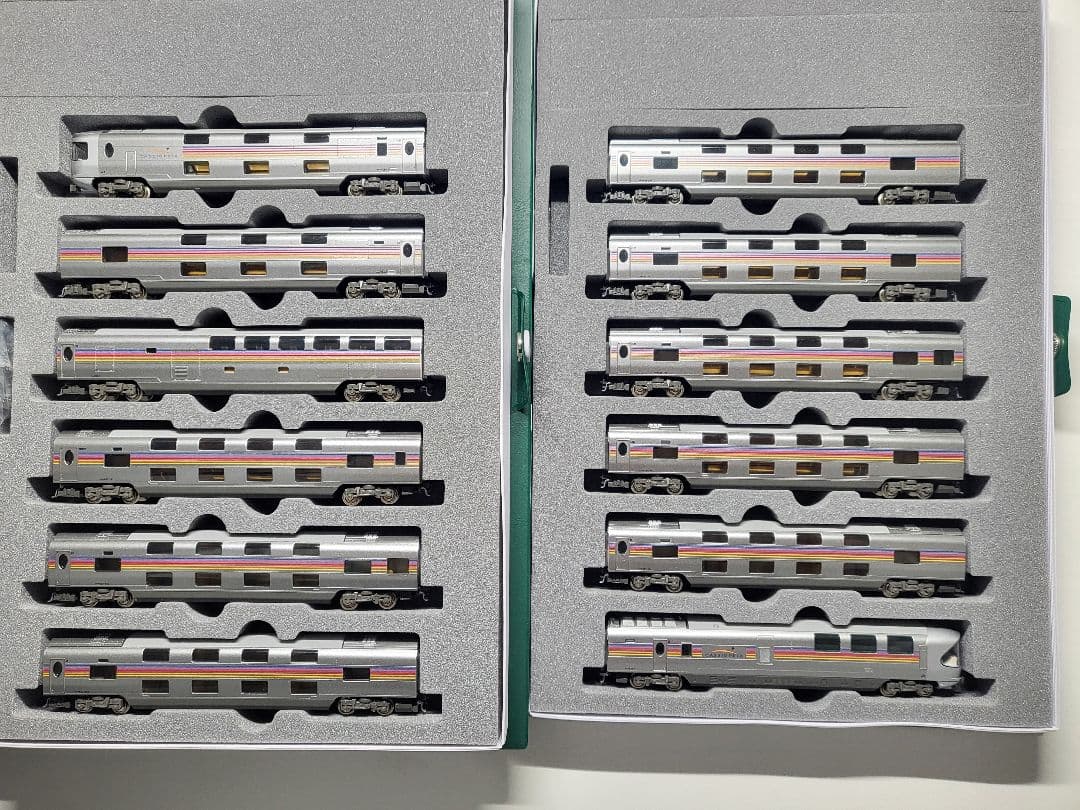 KATO 10-1608 10-1609 E26系 カシオペア 12両フル編成