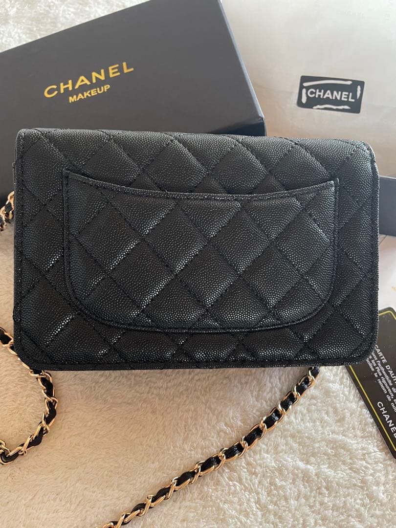 在庫ラスト✨CHANEL チェーンウォレット　キルティングショルダー　ノベルティ