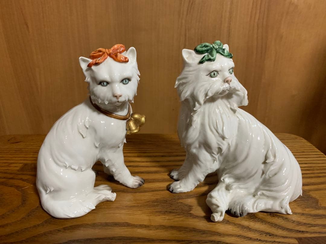 陶器の猫と犬のフィギュアセット