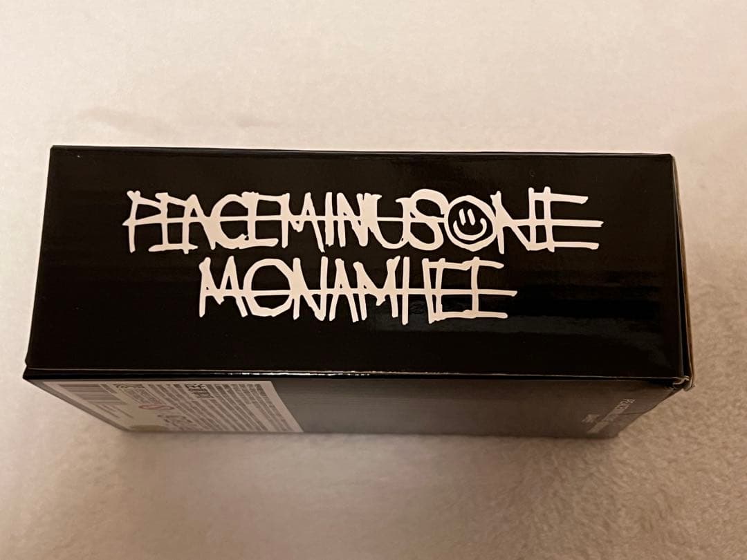 新品未使用G-DRAGON PEACEMINUSONE コラボ商品 キーホルダー