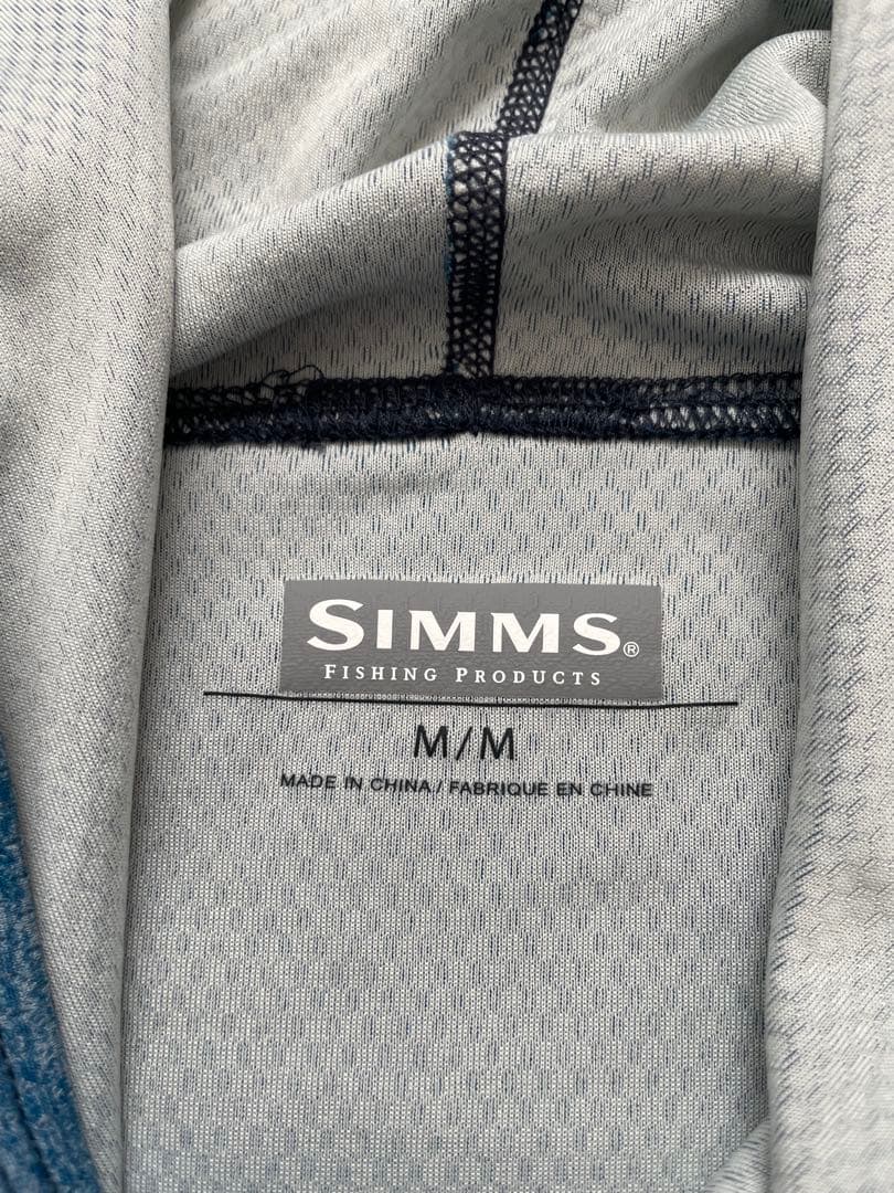 シムス　SIMMS フード付ロングスリーブ　長袖パーカー　カットソー　Mサイズ