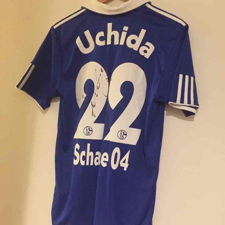 内田篤人 サイン入りユニフォーム