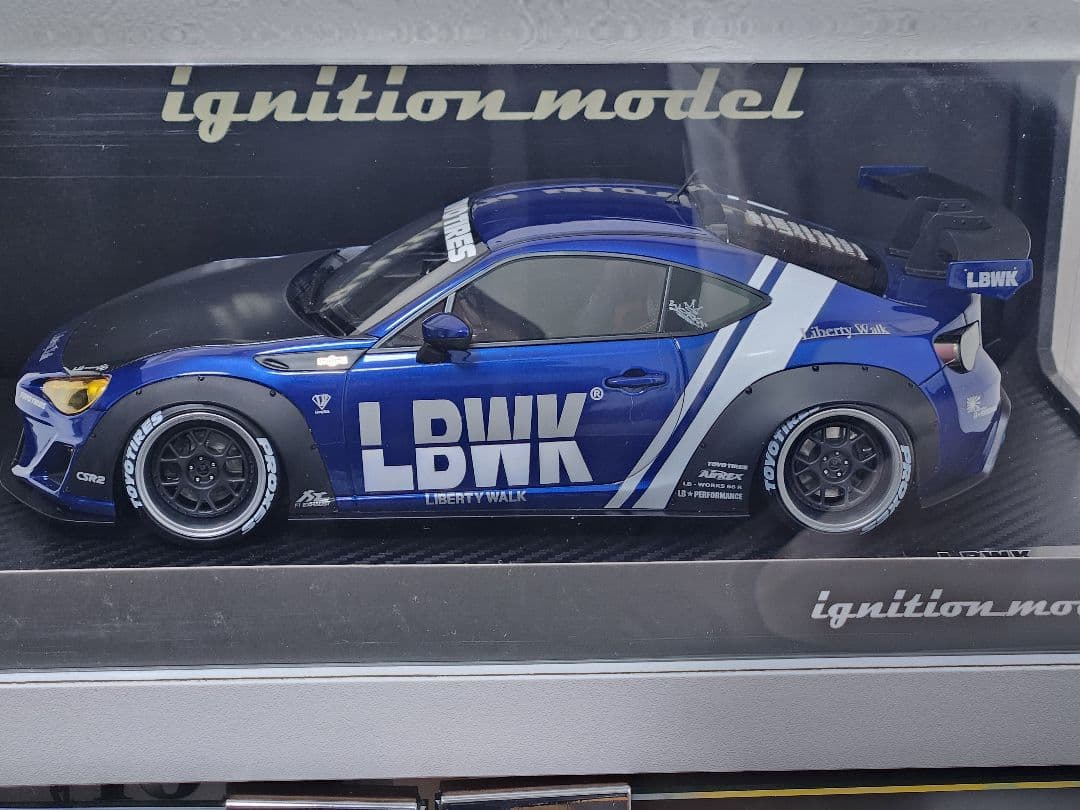 【1/18イグニッションモデル】Liberty Walk Toyota 86
