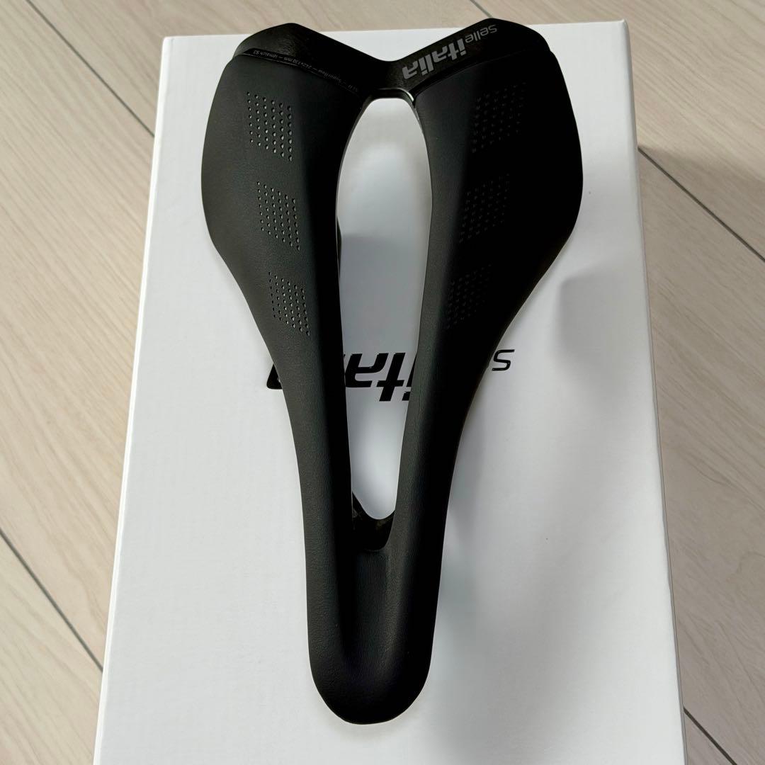 selle italiaセライタリア SLR CARBON S3 130mm