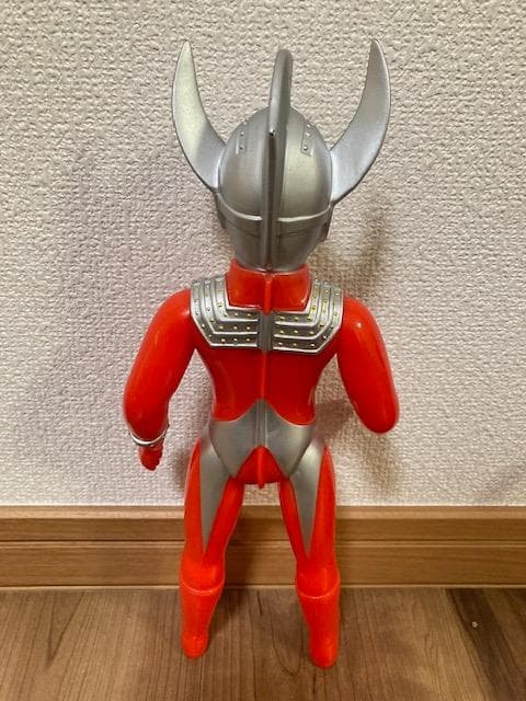 特大サイズ　ウルトラマンタロウ①　ブルマァク　ソフビ