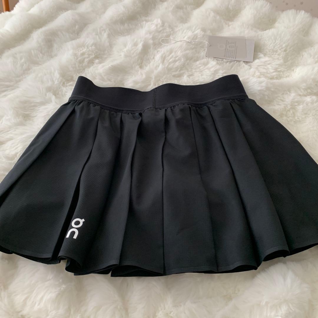 on Court Skirt Pleated XS ブラック