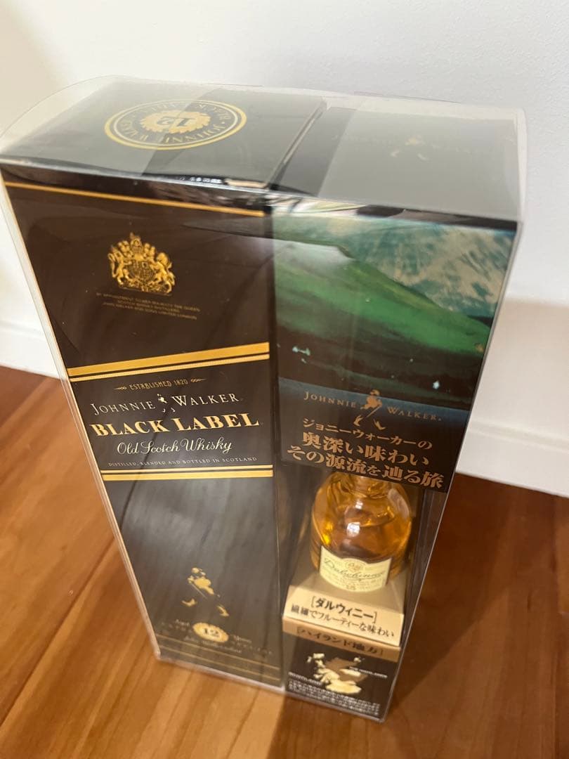 ウイスキー Johnnie Walker BLACK LABEL 750ml