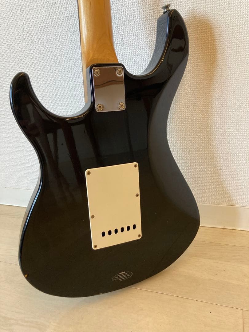 YAMAHA PACIFICA ギター