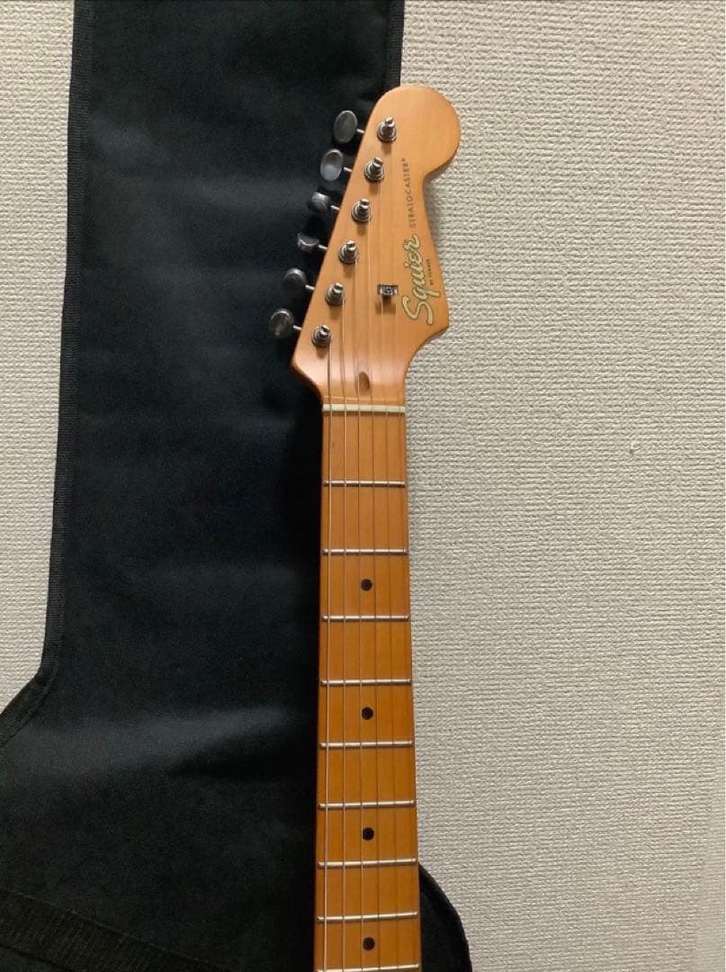 40th vintage edition sunburst ストラトキャスター