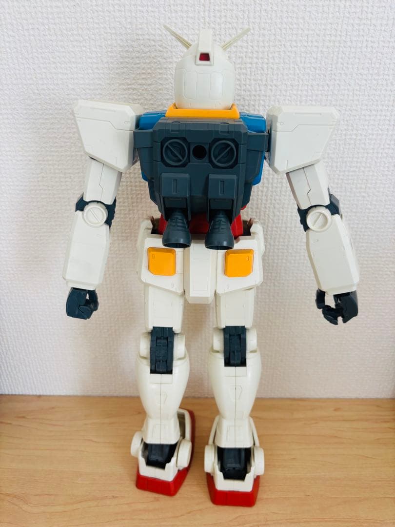 メガサイズRX-78-2 ガンダム1/48 約40cmビームライフル・シールド付