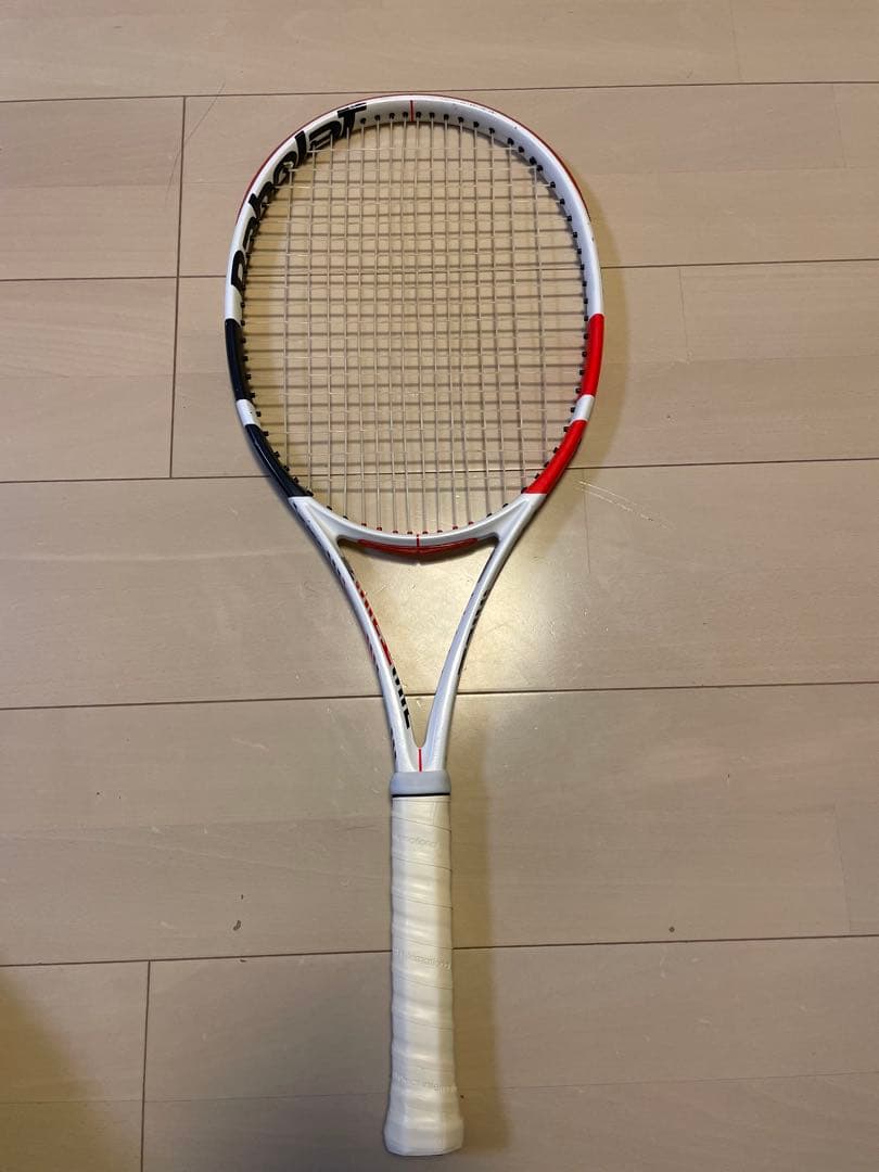 硬式テニスラケット　Babolat Pure Strike G2