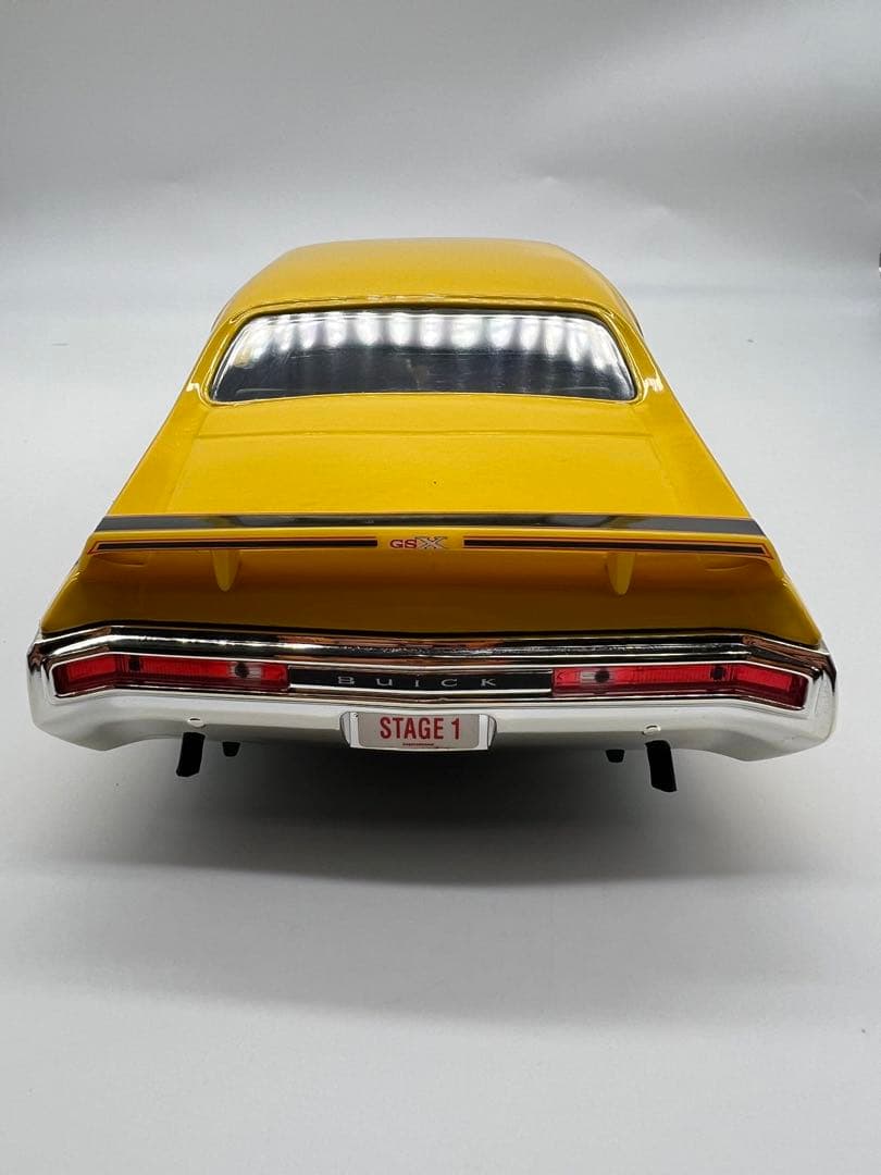 No396 NR様　2台まとめ売りミニカー1/18箱あり1970 BUICK