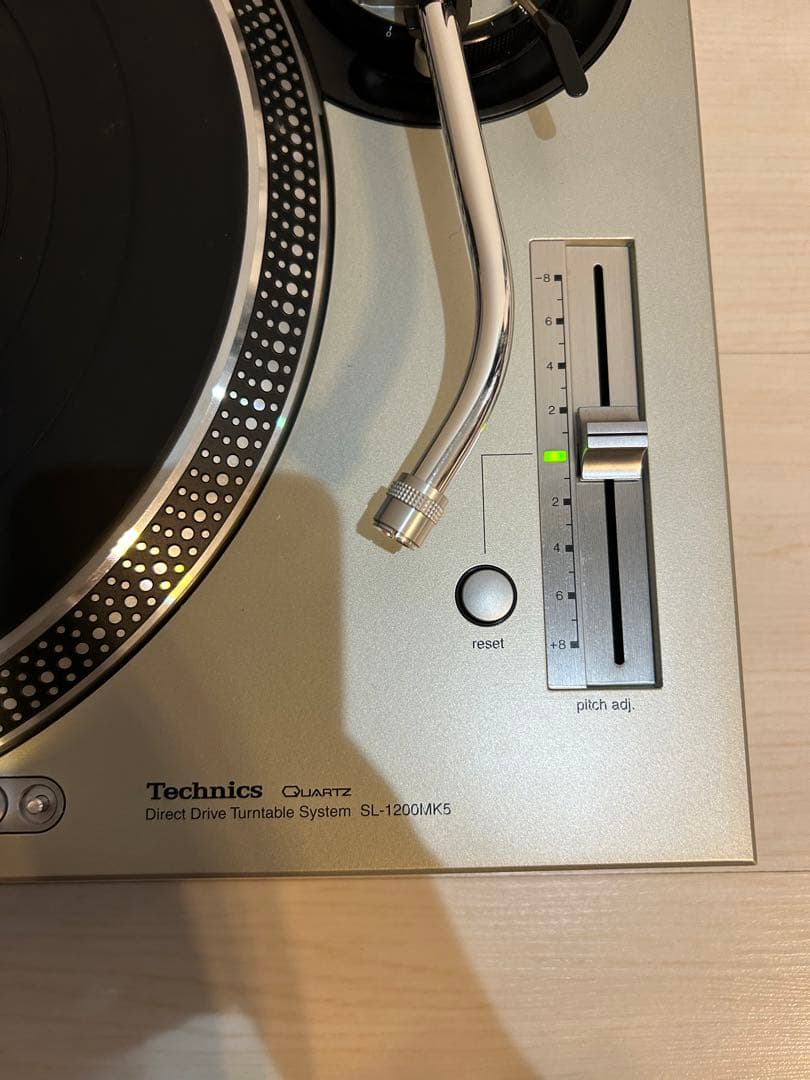 【美品】テクニクス ターンテーブル SL-1200MK5 シルバー
