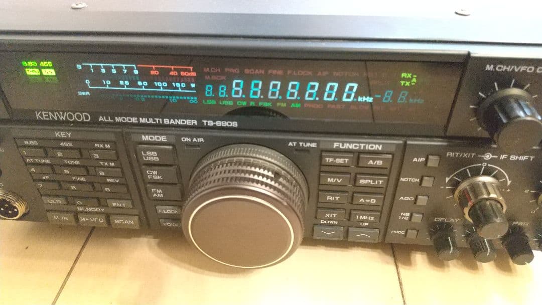 【希少】KENWOOD TS-690Sトランシーバー 通電確認済 取扱説明書付き