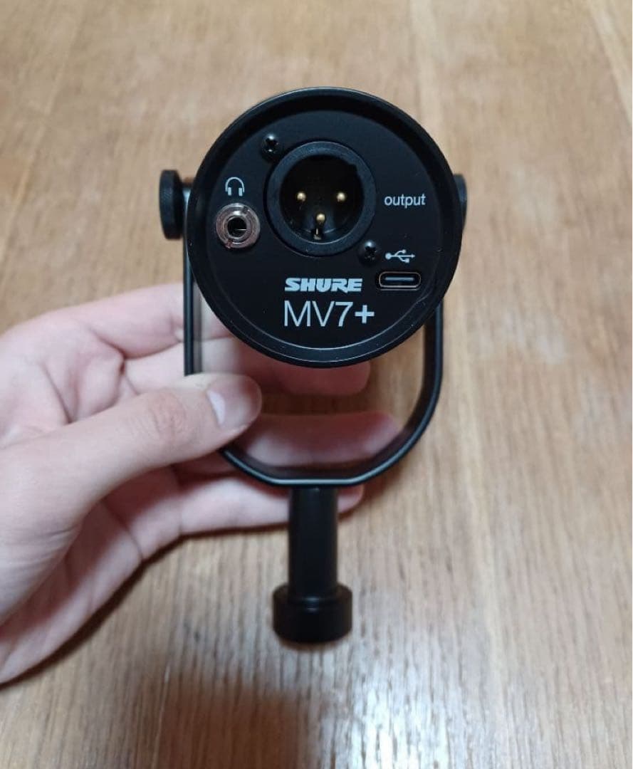 【美品】SHURE MV7+ ポッドキャストマイク