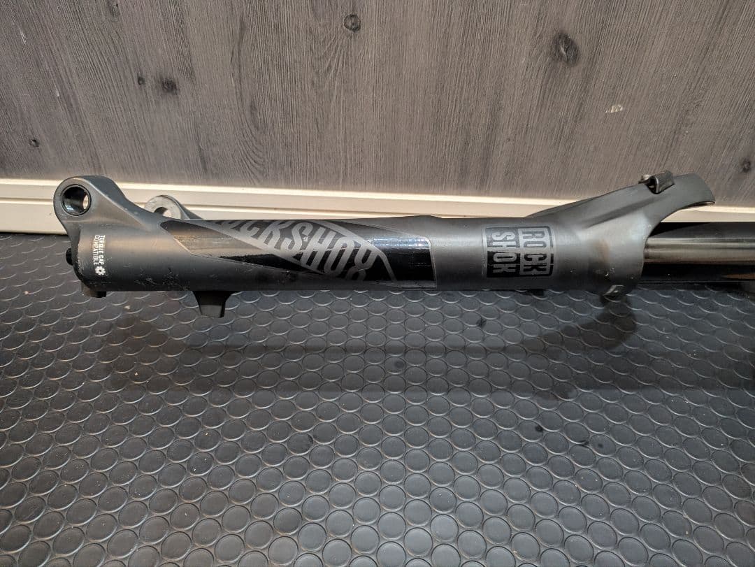 【お年玉価格1/3まで】Rockshox PIKE 27.5インチ 140mm
