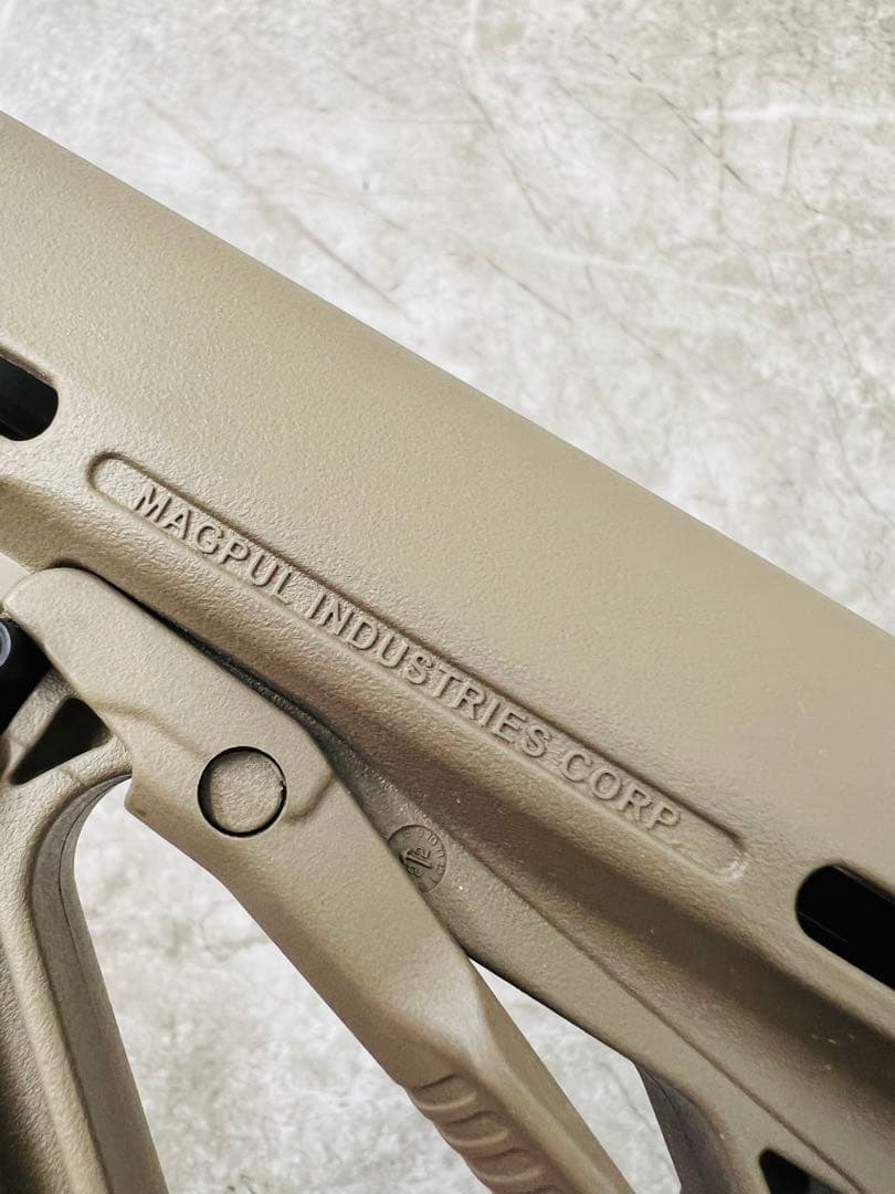 実物　マグプル　magplu CTR ストック　FDE TAN タン　PTW