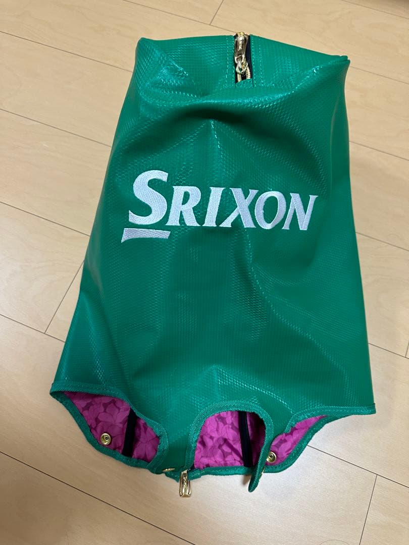 Srixon キャディバッグ 緑/白 松山英樹モデル（最終値下げ）早い者勝ち