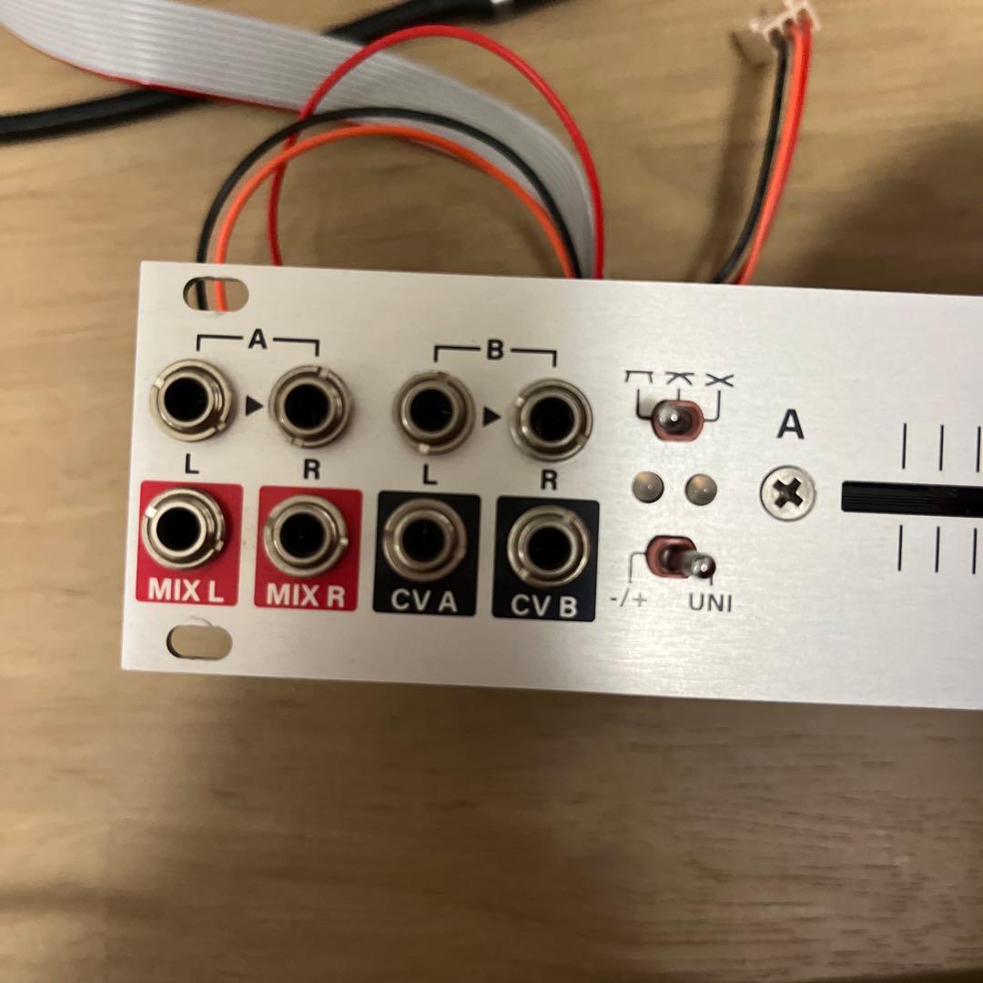 鍵盤楽器 Intellijel Designs XFADE 1U