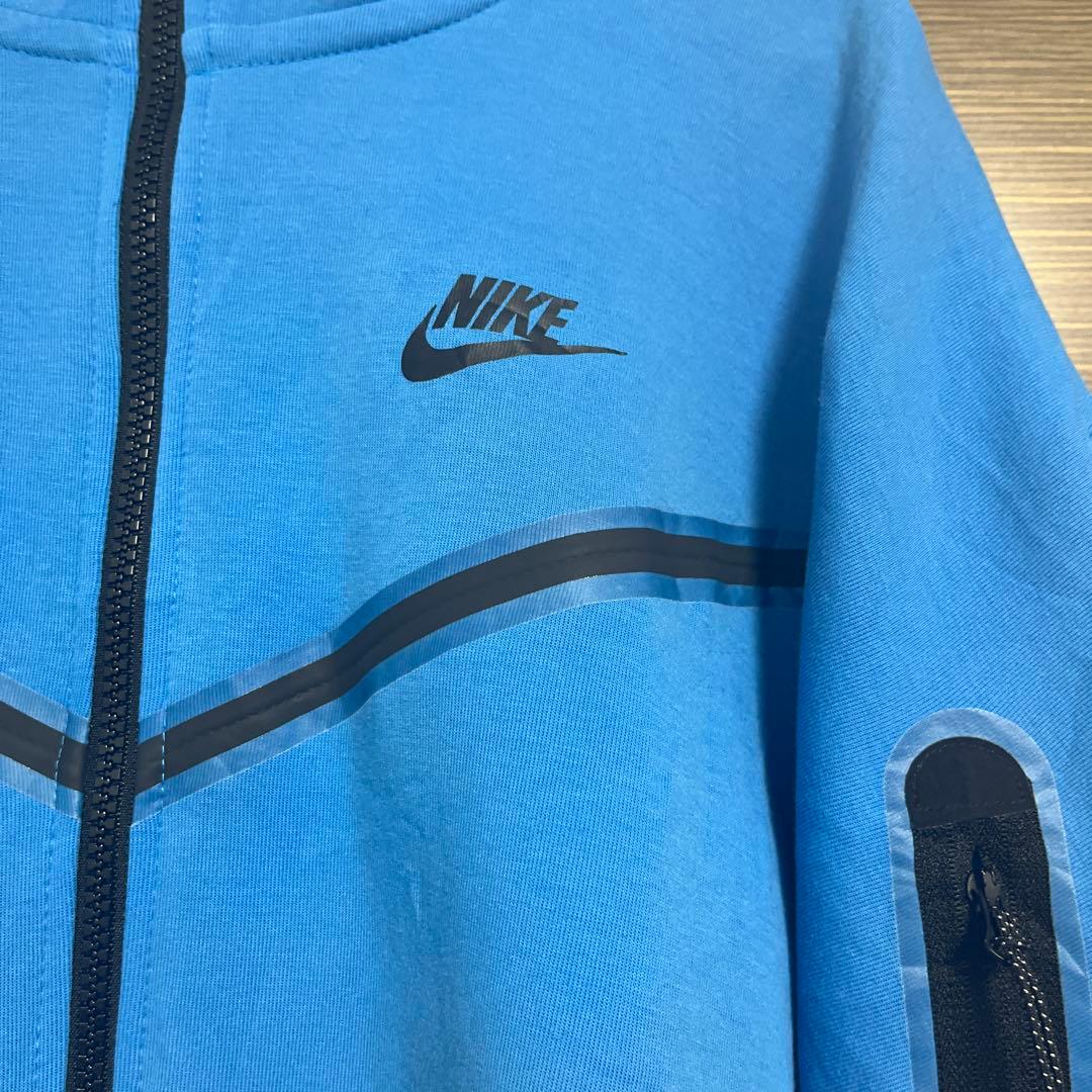 Nike テックフリース