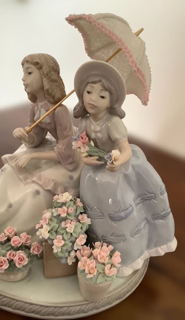 リヤドロ　花売りの姉妹　Vendiendo flores 5537 美品