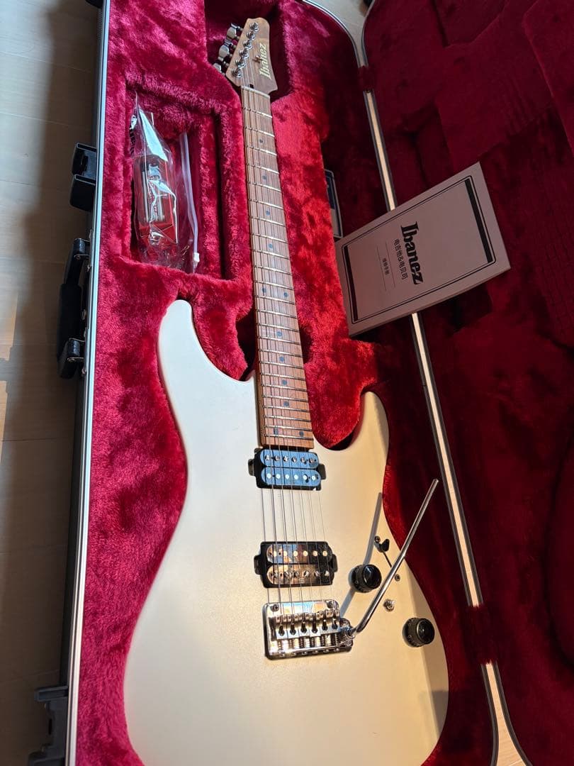 【値下げ】AZ2402 PWF Ibanez prestige中古美品