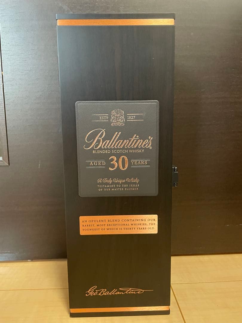 Ballantine's 30年 ブレンデッドスコッチウイスキー