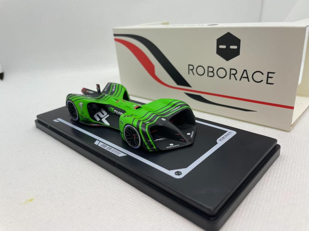 ミニカー 405-135 ROBORACE 1/43 ROBOT ON BOARD
