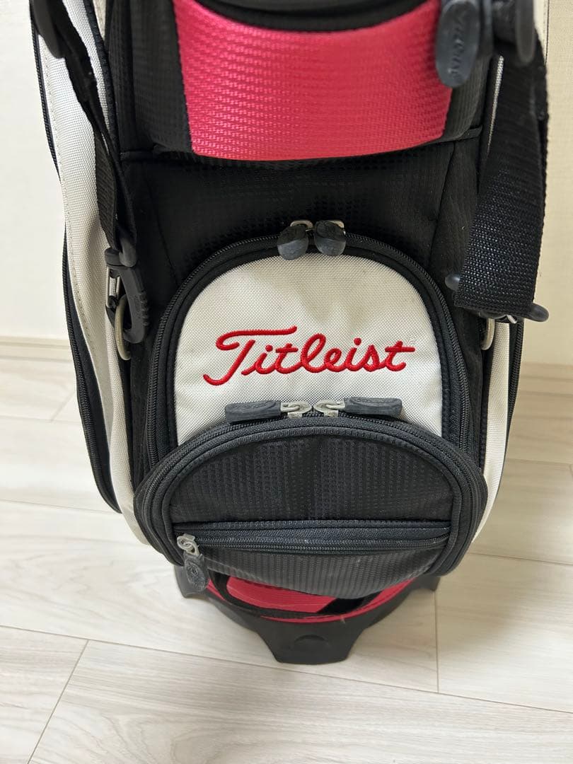 Titleist ゴルフバッグ・キャディバッグ 黒/赤