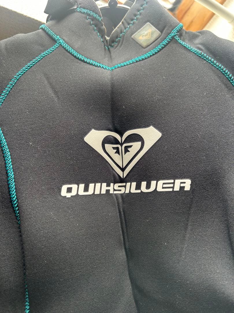 QUIKSILVER / ROXY /半袖スプリングウェットスーツ / Mサイズ