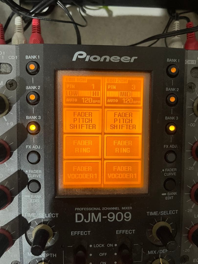 Pioneer DJM-909 DJミキサー　➕　serato SL4