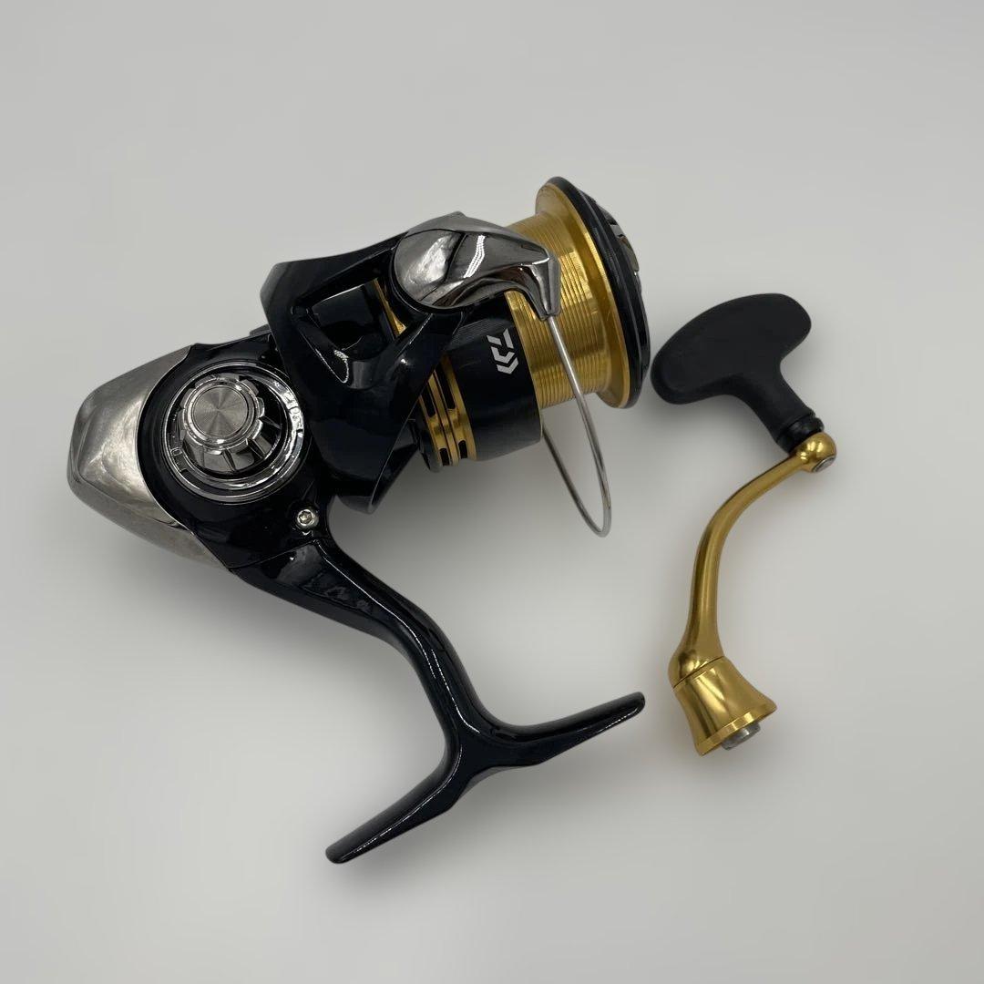 ダイワ(DAIWA) スピニングリール 23レガリス LT3000-CXH