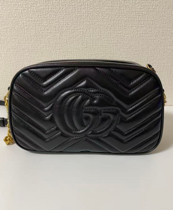 美品· GUCCI ショルダーバッグ
