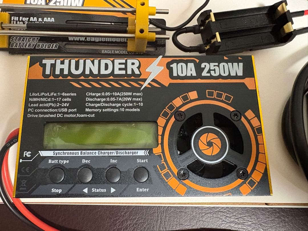 【美品】THUNDER 10A 250Wサンダー アダプター付 ミニ四駆 充電器