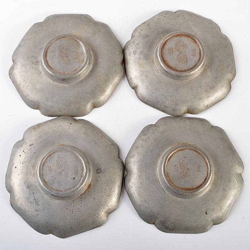 中国　古錫　漢詩花文　茶托　四客　M　R5166