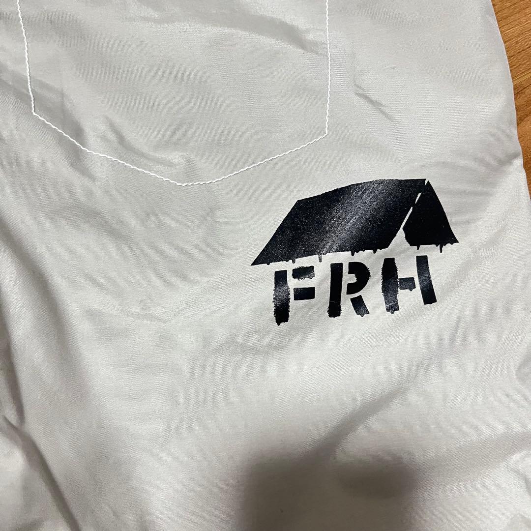 【タグ付】美品 FRH REW スノボウェア M 上下セット