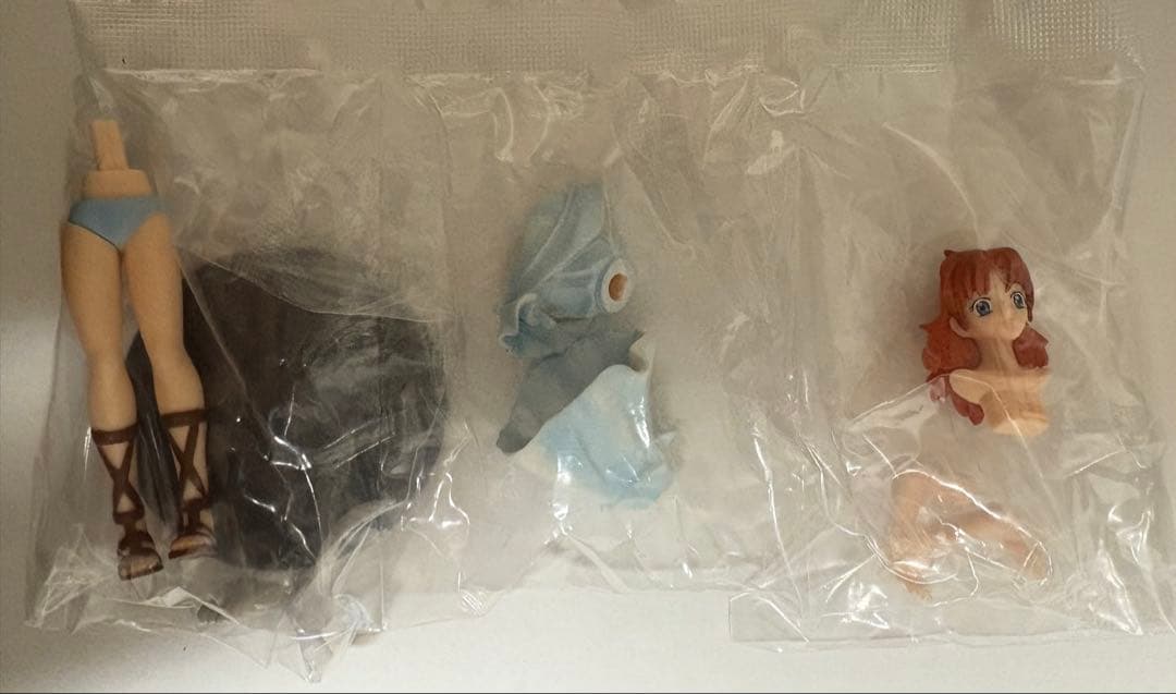 【新品】イース フィギュアコレクション ヒロイン4人+おまけ(アドル)　YS