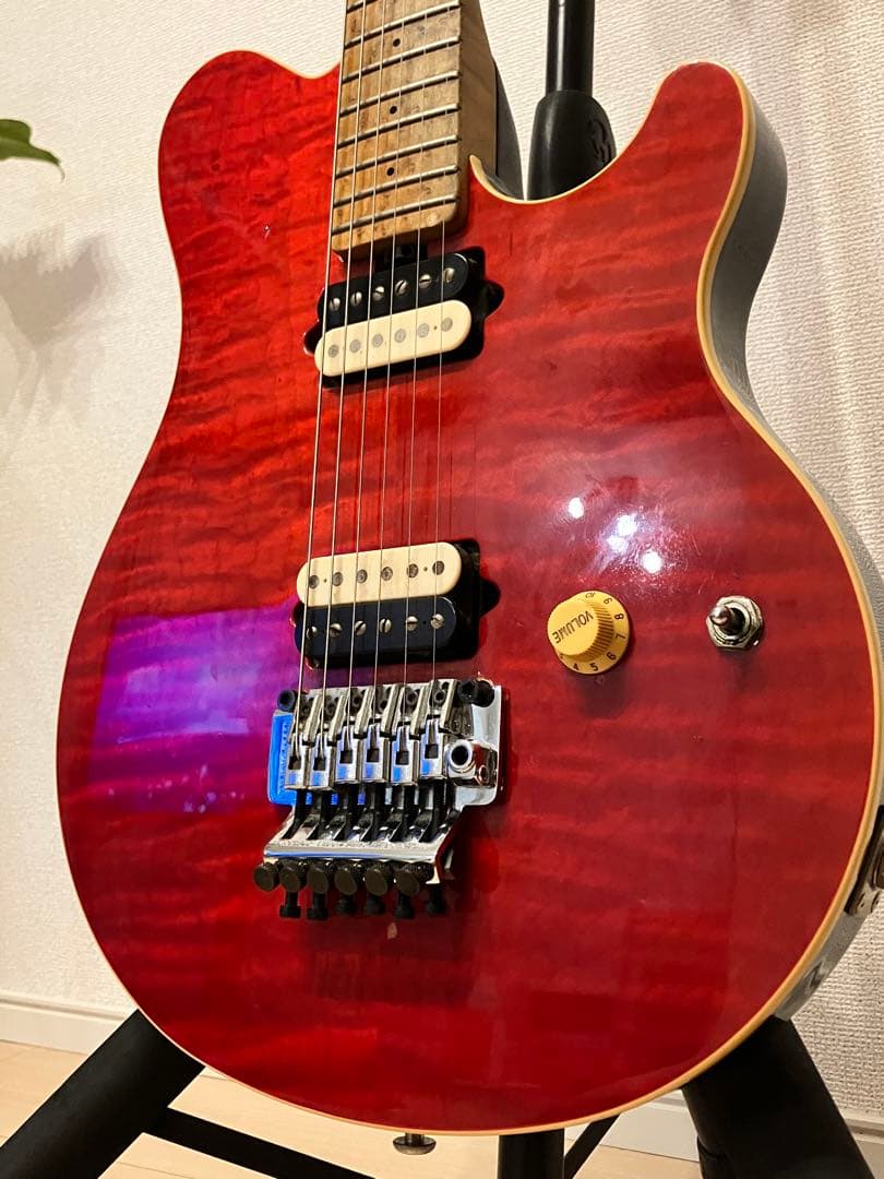 ギター MUSIC MAN AXIS T-RED w/TREM