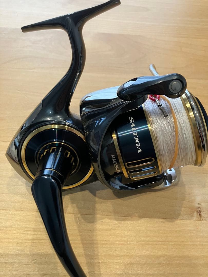 25 ソルティガ　DAIWA SALTIGA 10000-H スピニングリール