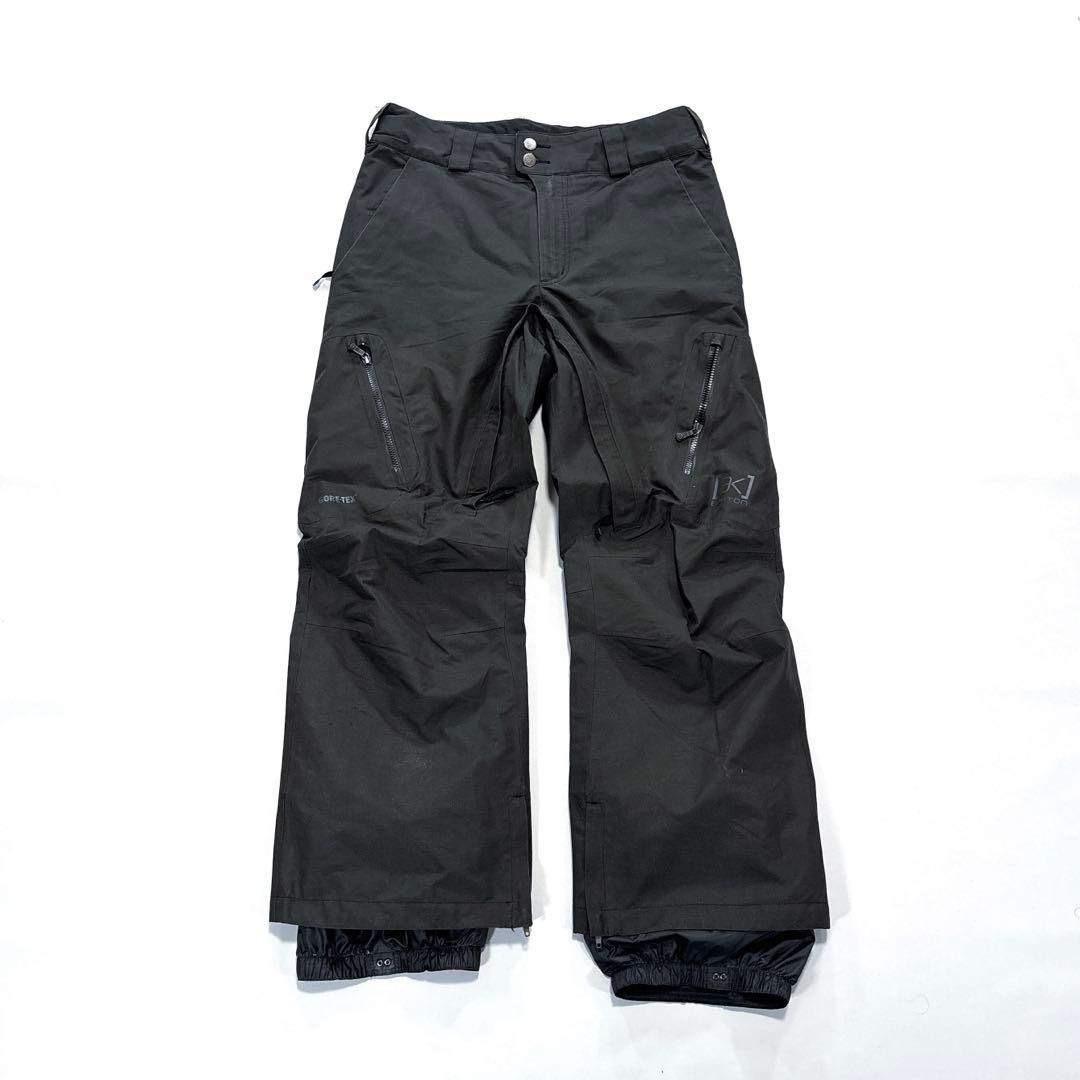 バートンAK スノボパンツ　S ブラック AK 2L STAGGER PANT