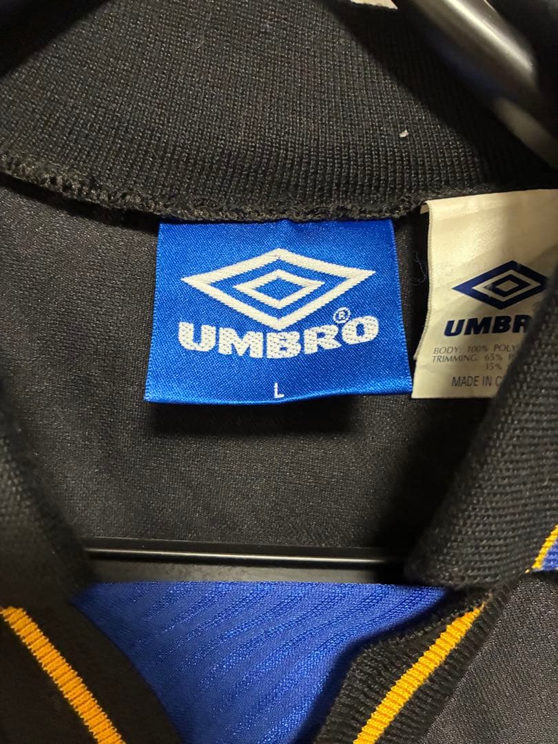 93-95マンチェスターユナイテッド　 umbro(ブラック) L