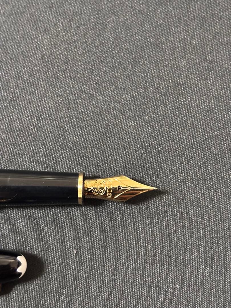 モンブラン　Montblanc4810万年筆 14K M