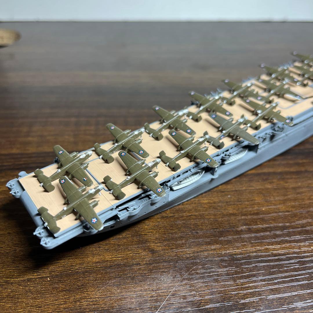 1/700 アメリカ海軍　航空母艦　ヨークタウン　ホーネット　2隻セット