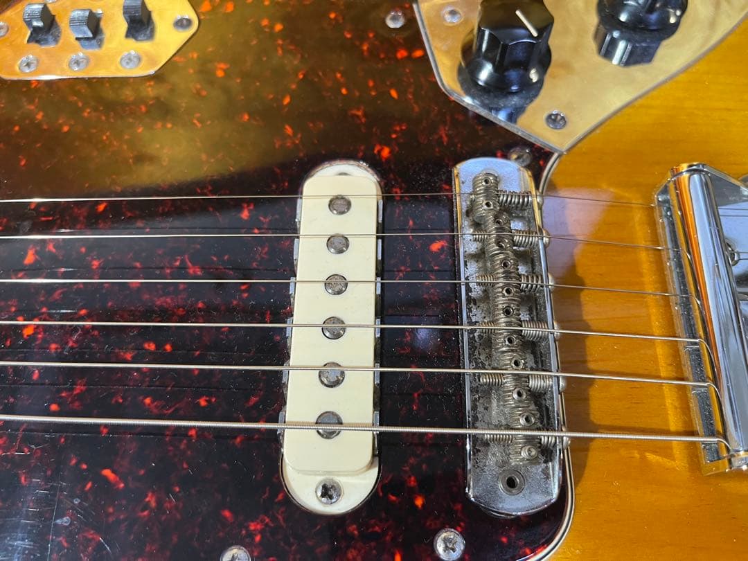 ギター Fender USA American Vintage 62 Jaguar