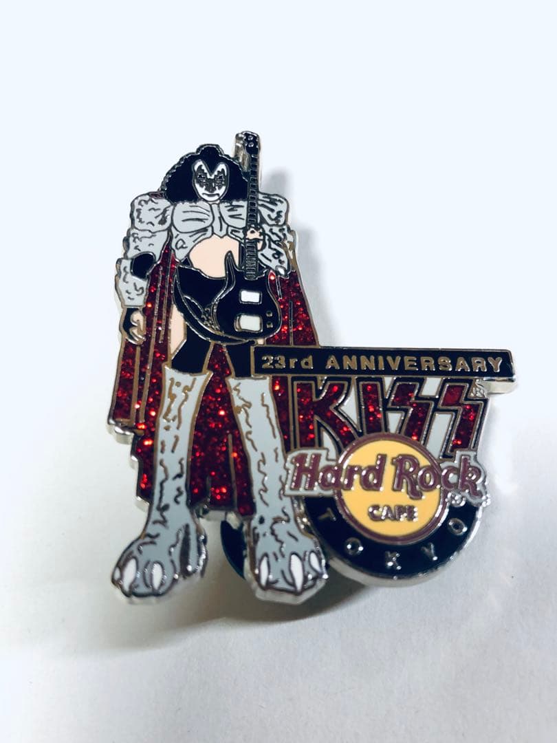 ハードロックカフェ東京　23rdアニバーサリー　kissピンバッジ希少品