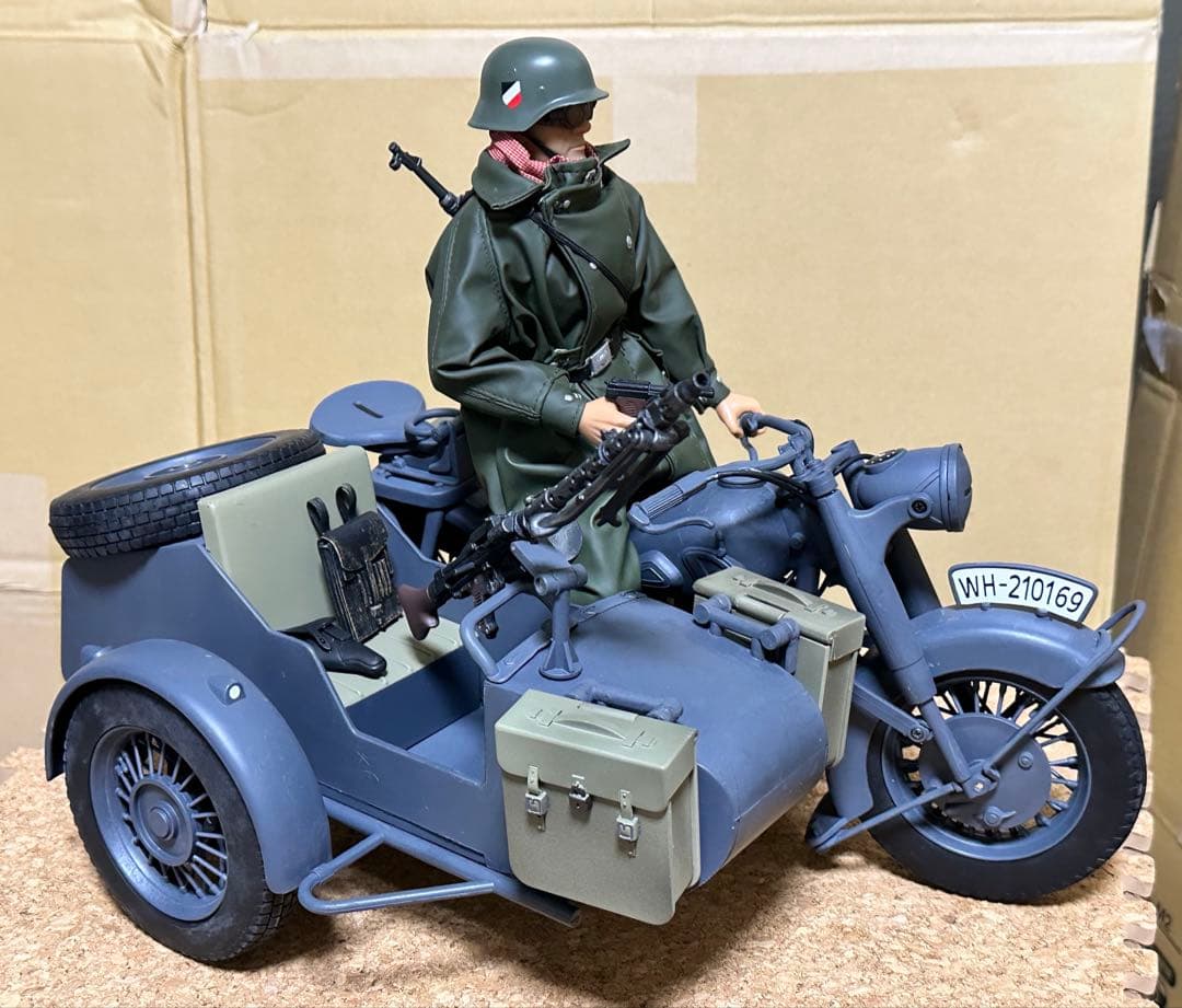21st century toys 1/6 ドイツ軍　サイドカー 兵士付き