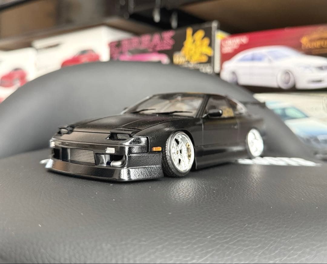 アオシマ BNスポーツ 180SX
