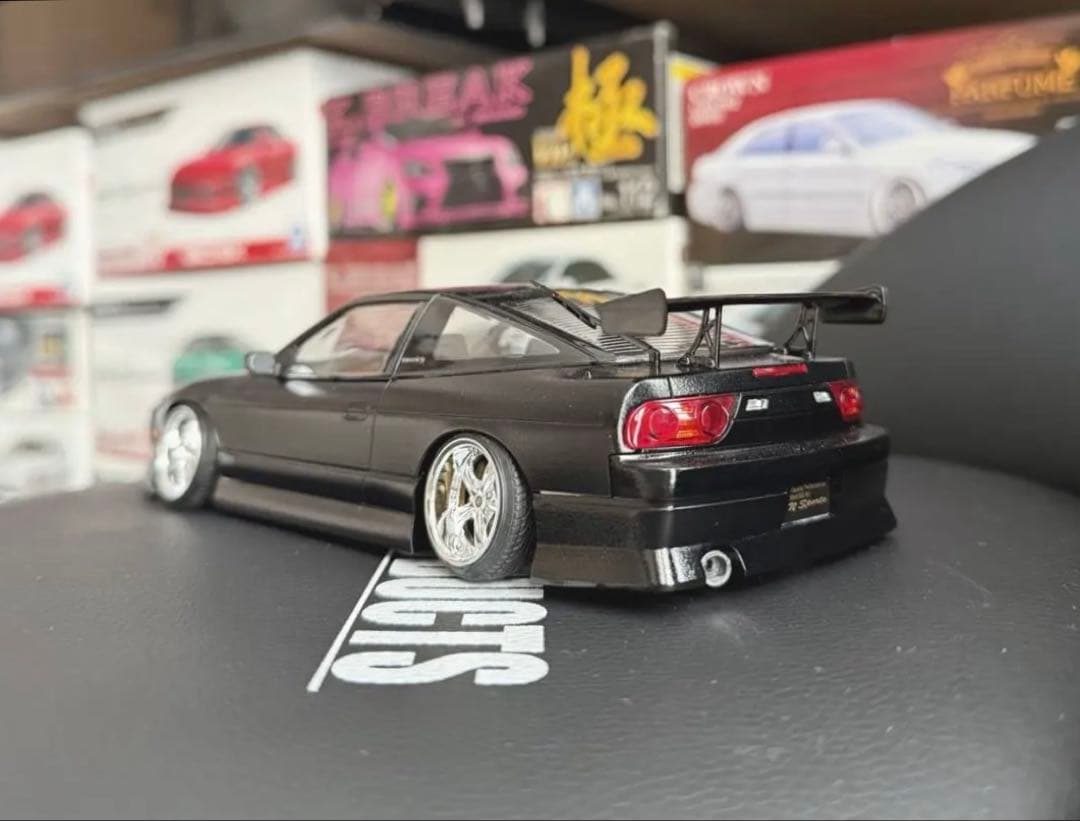 アオシマ BNスポーツ 180SX